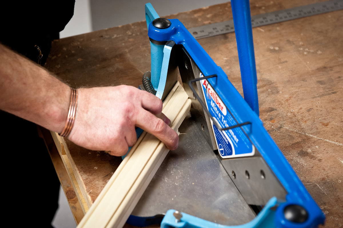 Step-by-Step: Picture Framing - Woodworking Wisdom | Axminster Tools