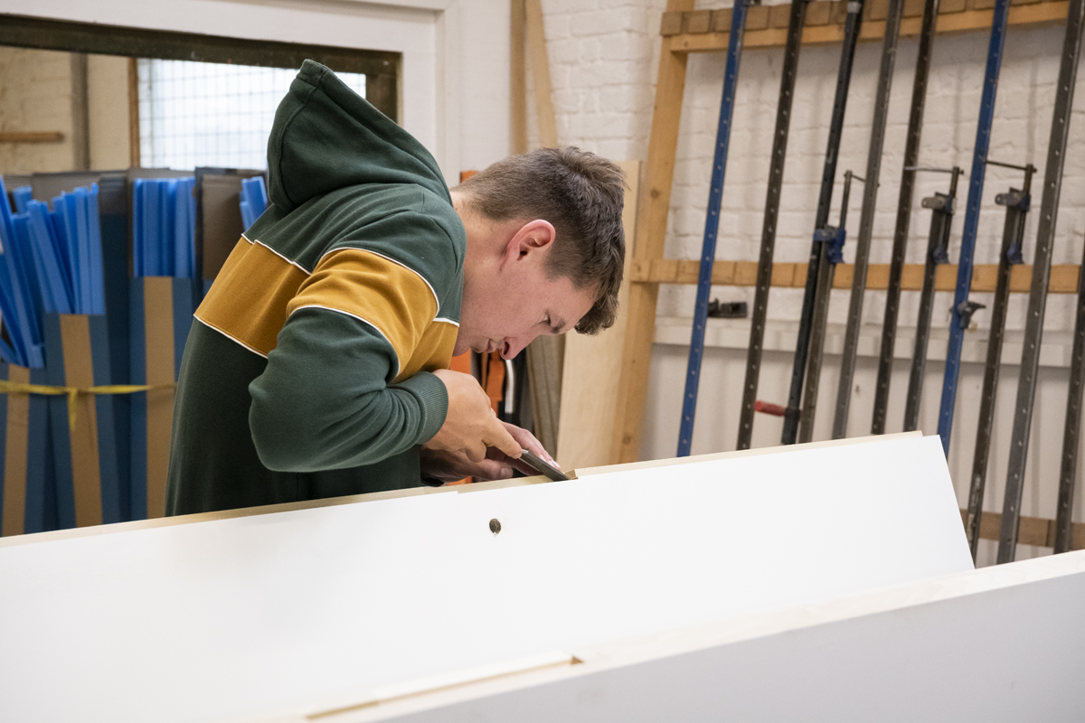 William Garvey Bespoke Furniture Makers - Woodworking Wisdom ...